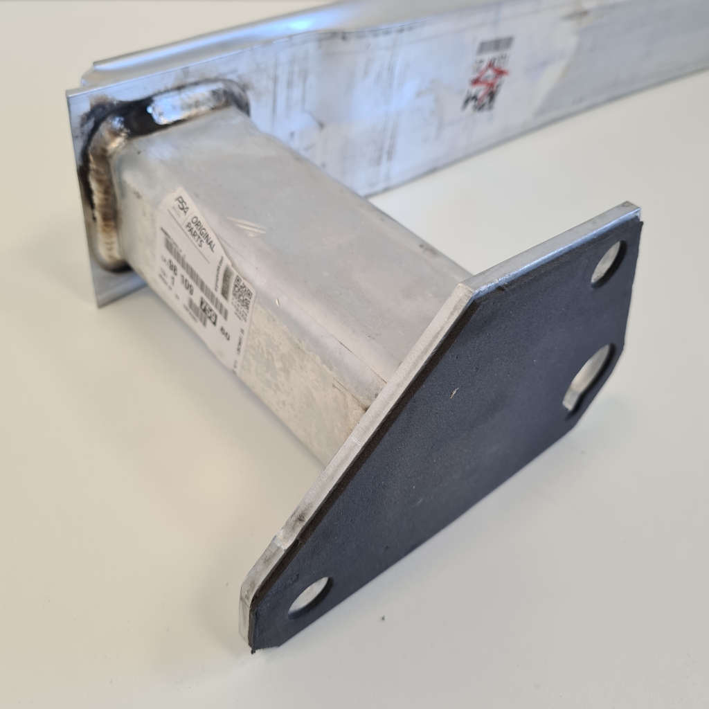 Used Citroen C3 Rear bumper beam 9810975980