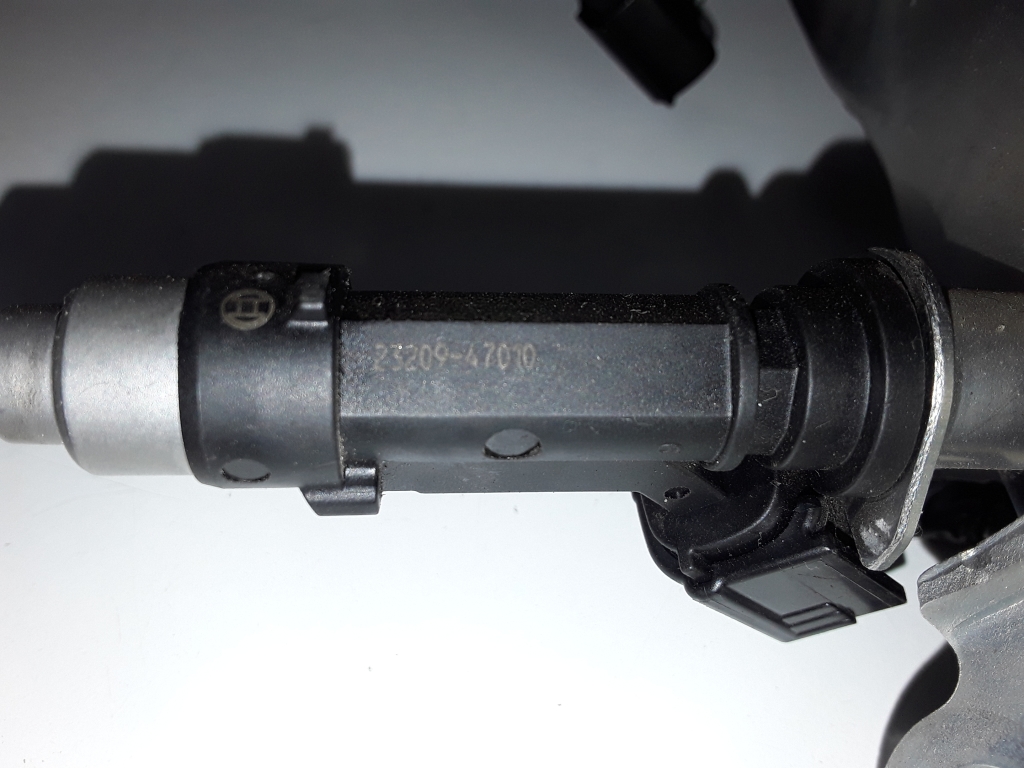 Used TOYOTA Yaris High pressure fuel route and its details 2320947010