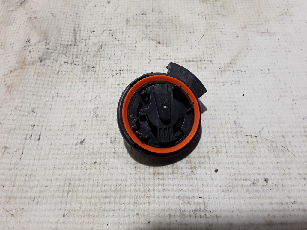 Used RENAULT Kangoo Airbag sensor 988332989R