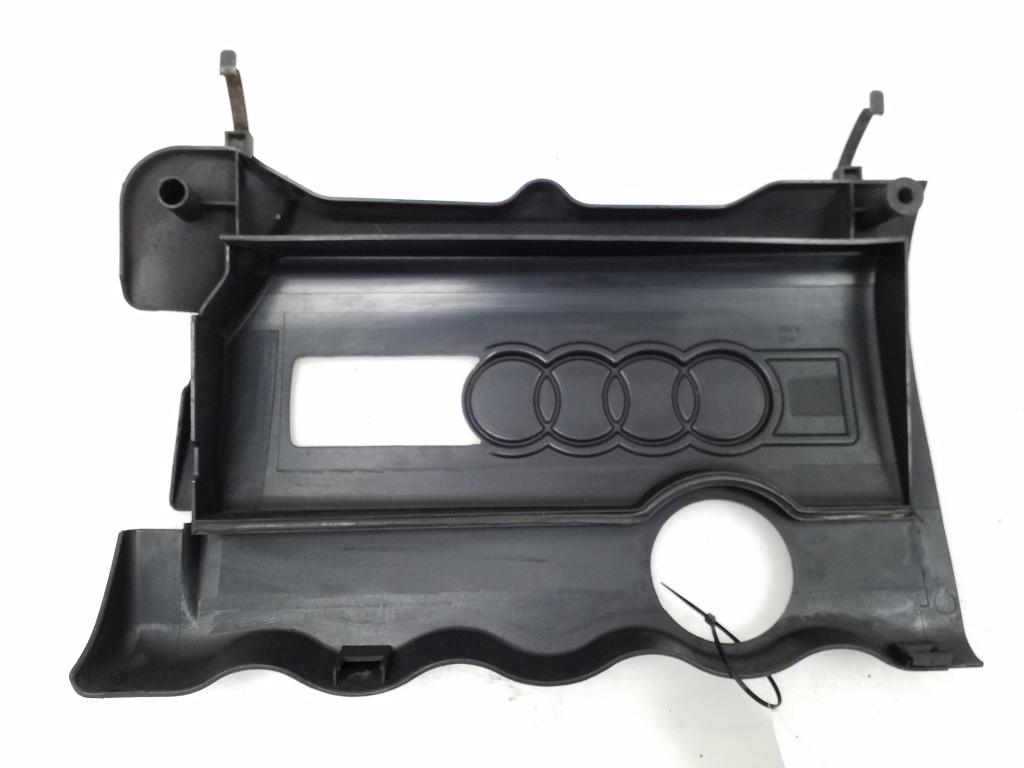 Used AUDI A4 Engine trim 058103724D