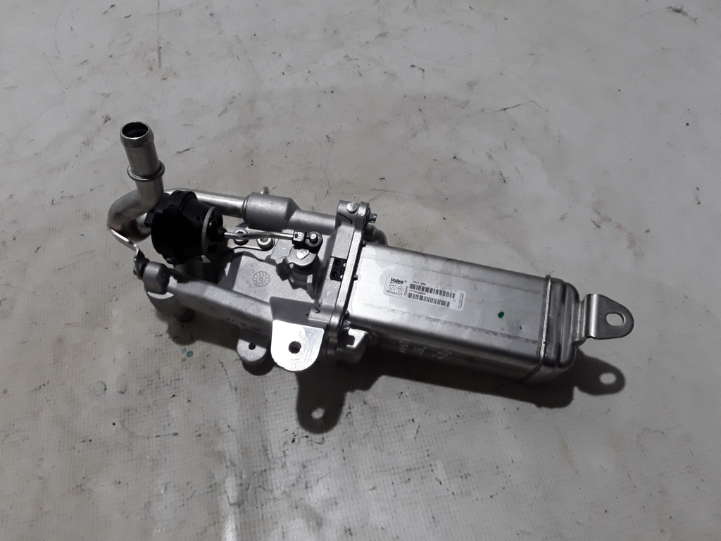 Used RENAULT Master EGR valve cooler 147355889R