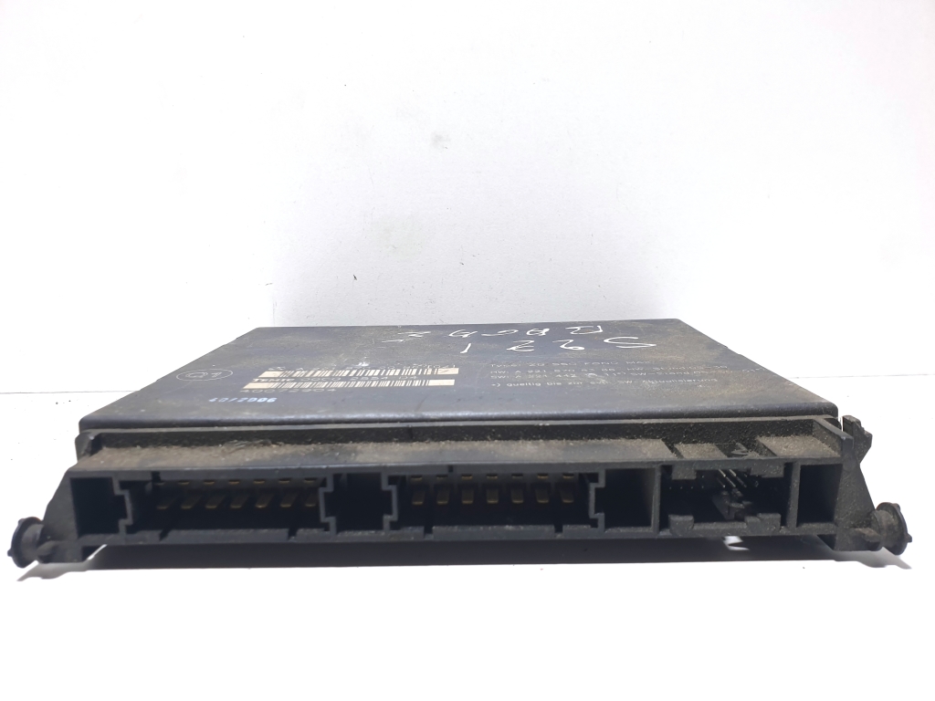 Used Mercedes Benz S-Class Control panel A 221 870 20 86 A 221 870 83 86