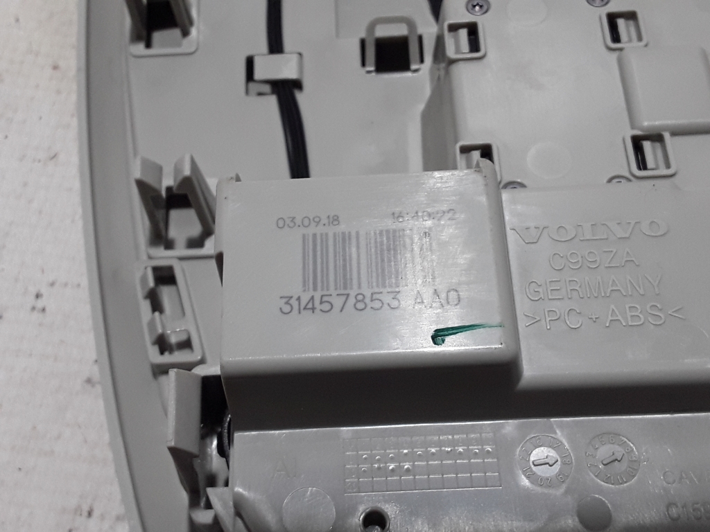 Used VOLVO XC40 Front interior lighting panel 31457853