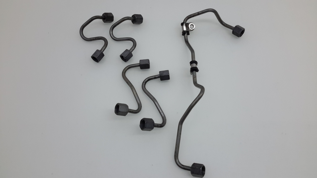 Used Mercedes Benz Sprinter Fuel injector tubes A6510702433