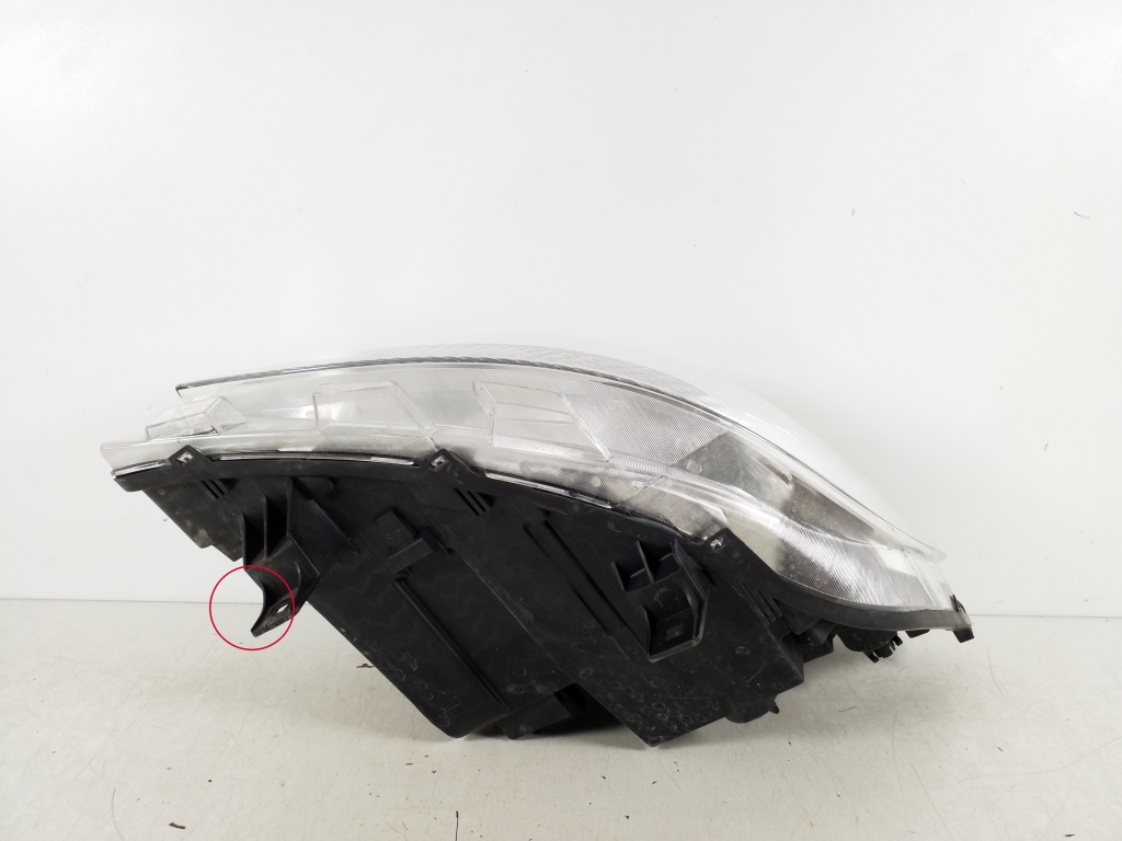 Used Mercedes Benz Sprinter Headlights A9109060000