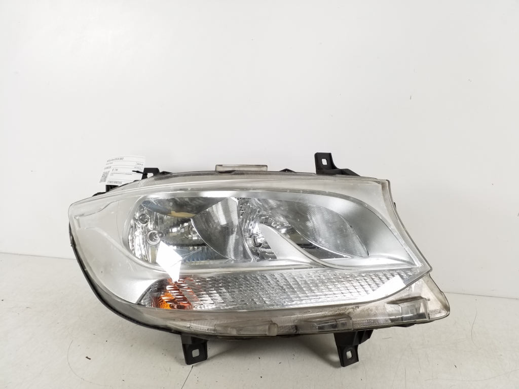 Naudotas Mercedes Benz Sprinter Priekinis žibintas A9109060100