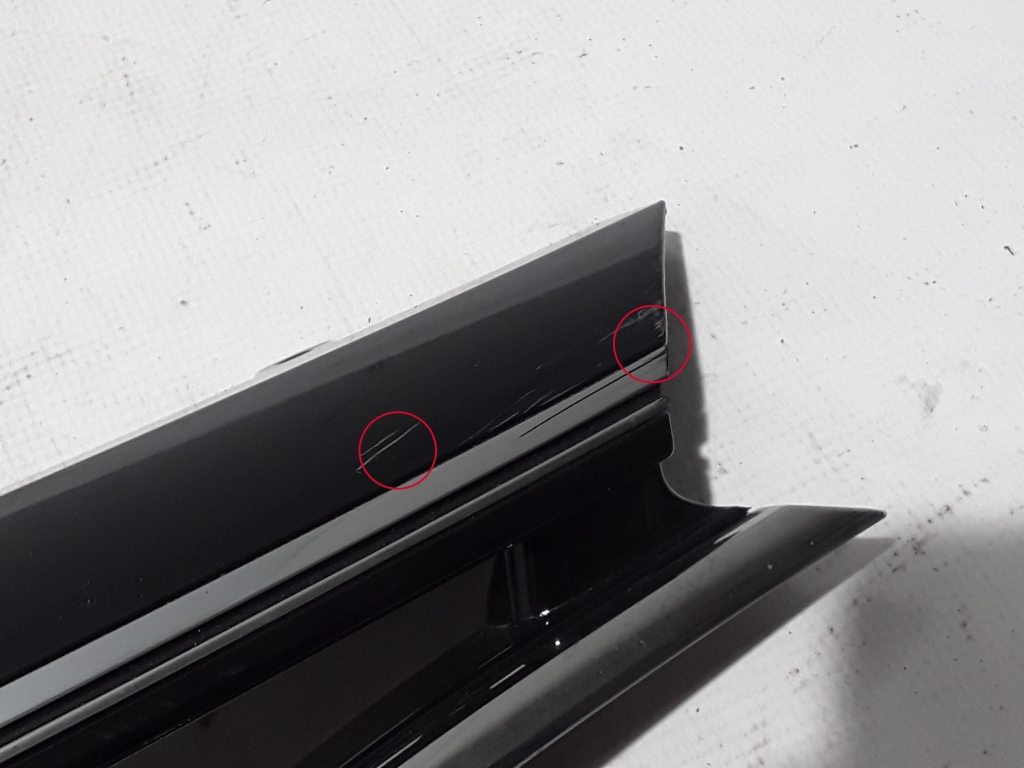 Naudotas RENAULT Megane Priekinės grotelės 623109985R