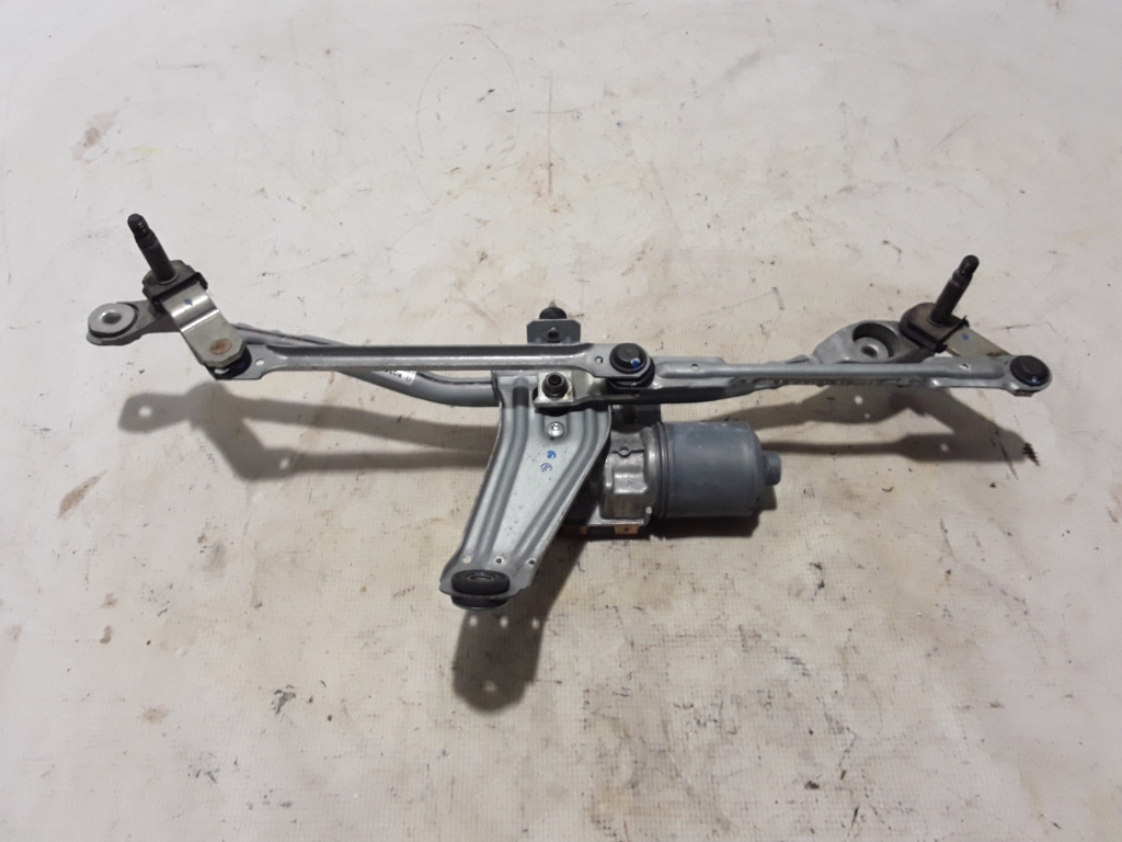 Naudotas VOLVO XC90 Priekinio stiklo valytuvų mechanizmas 31425981