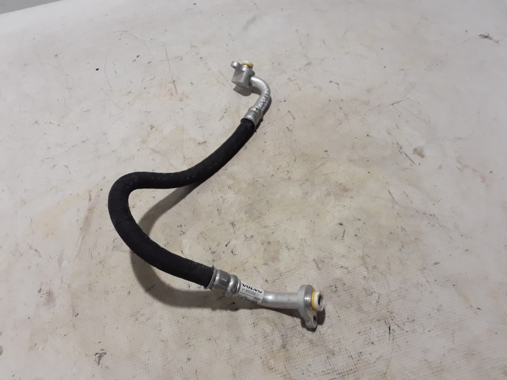 Used VOLVO XC90 Hose for air conditioning 31369391