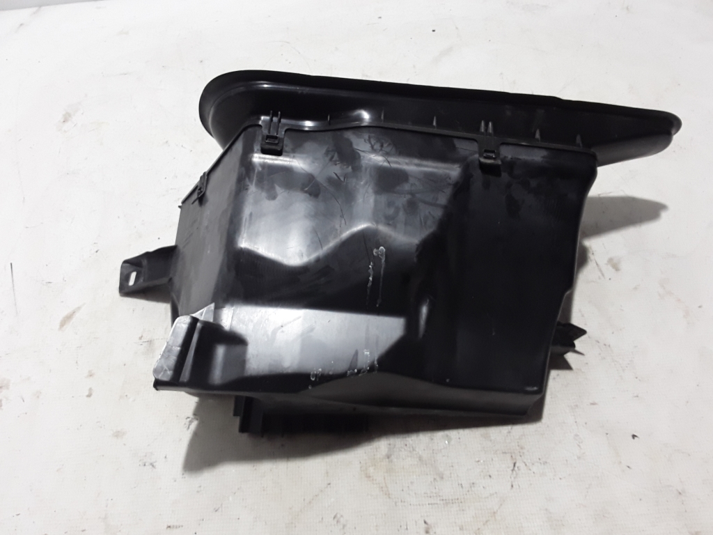 Used VOLVO XC90 Air intake hose 31353768