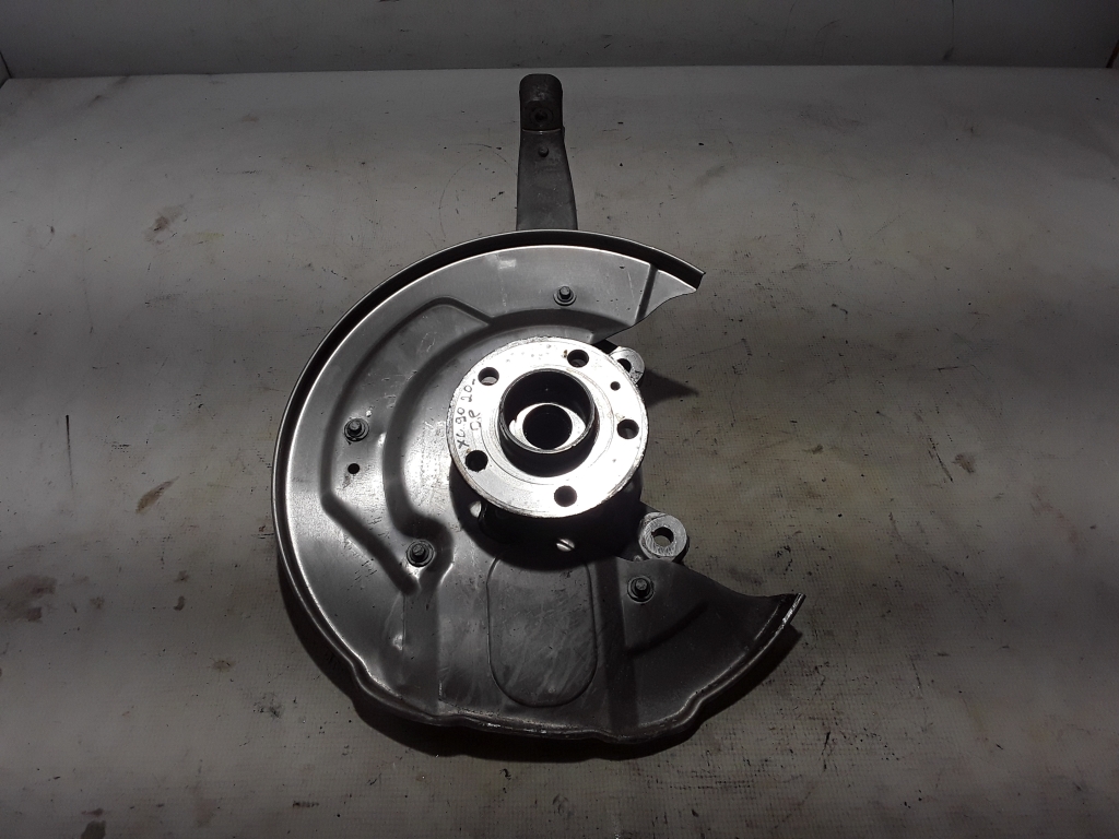 Naudotas VOLVO XC90 Stebulė priekinė 31476879