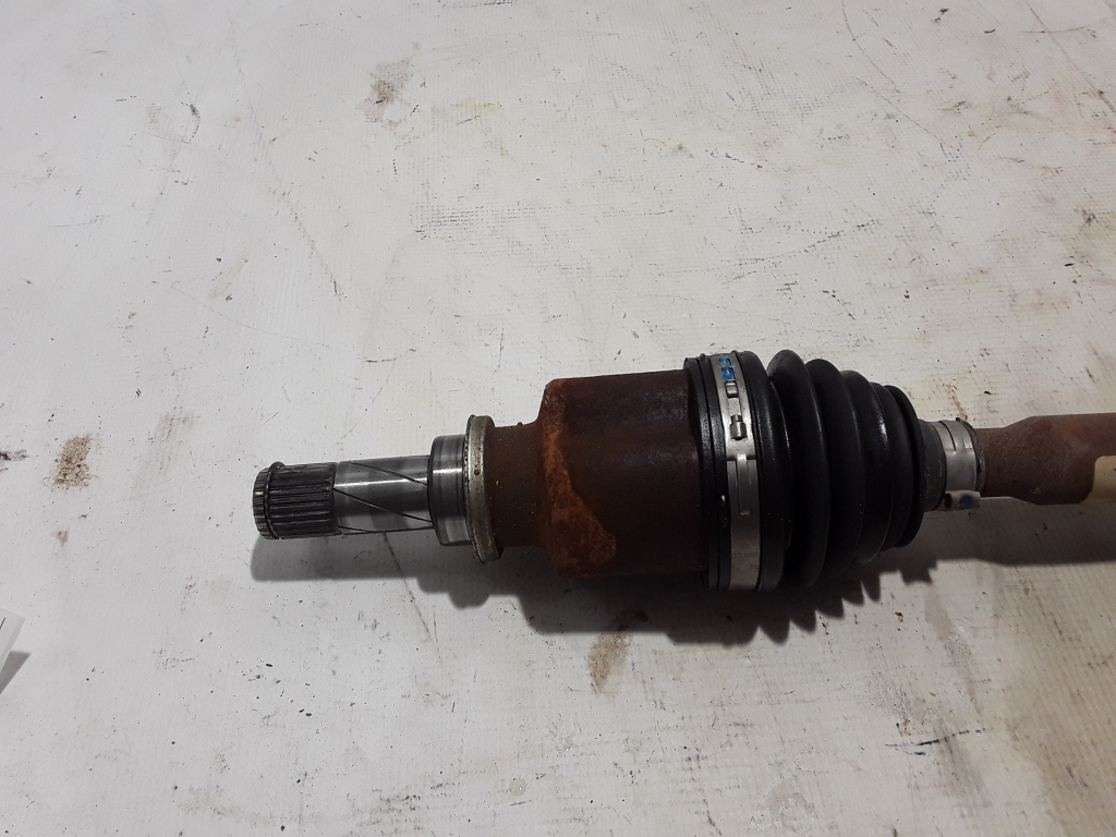 Used Dacia Sandero Half axle front and its details 391003401R