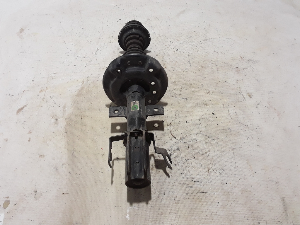 Used Dacia Sandero Front shock absorber 543021244R