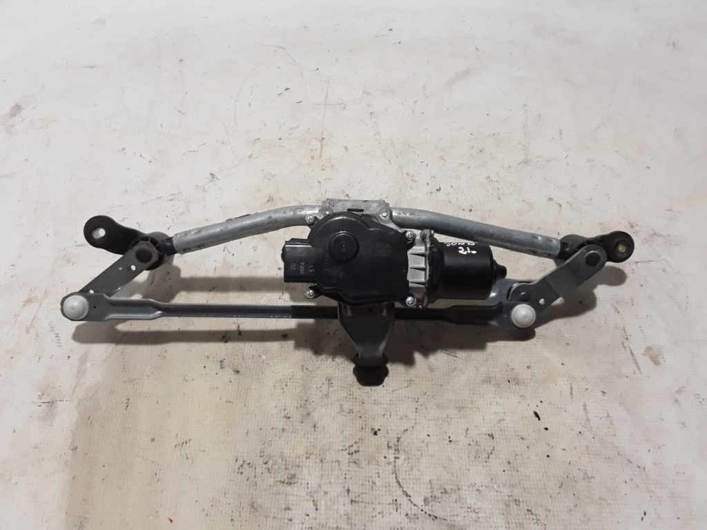 Used Dacia Sandero Windshield wiper mechanism 288006875R