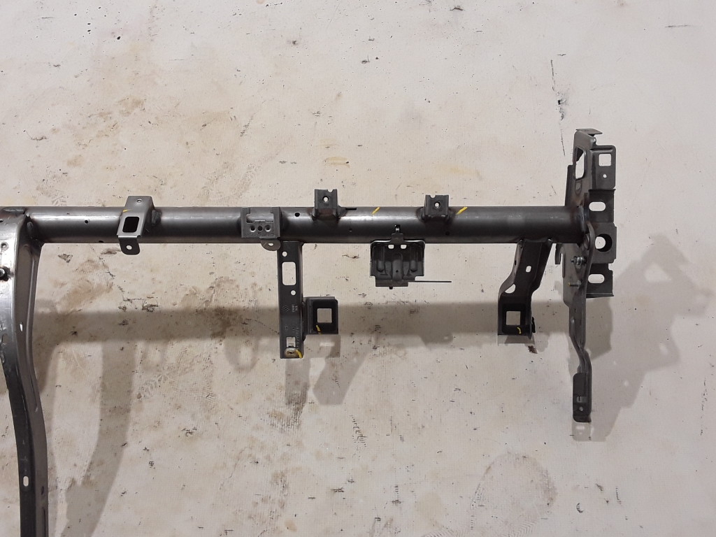 Used Dacia Sandero Interior panel beam 671537694R