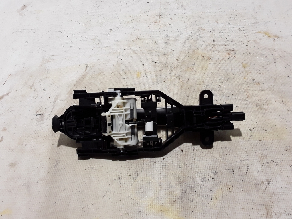 Used VOLVO XC60 Rear side door opening handle outer and its details