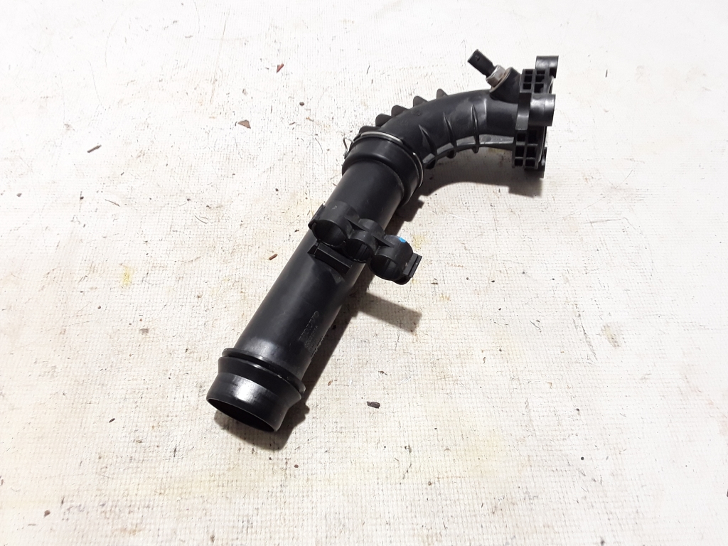 Used VOLVO XC60 Air intake hose 32222586