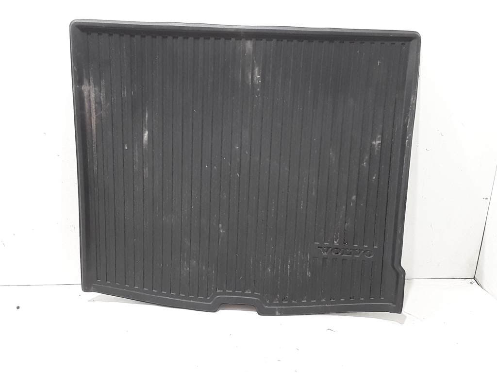 Naudotas VOLVO XC60 Bagažinės kilimas 31470211