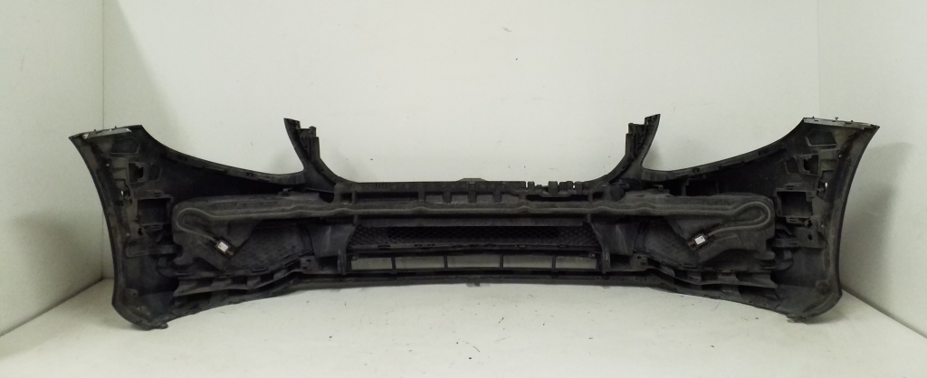 Used Mercedes Benz E-Class Front bumper