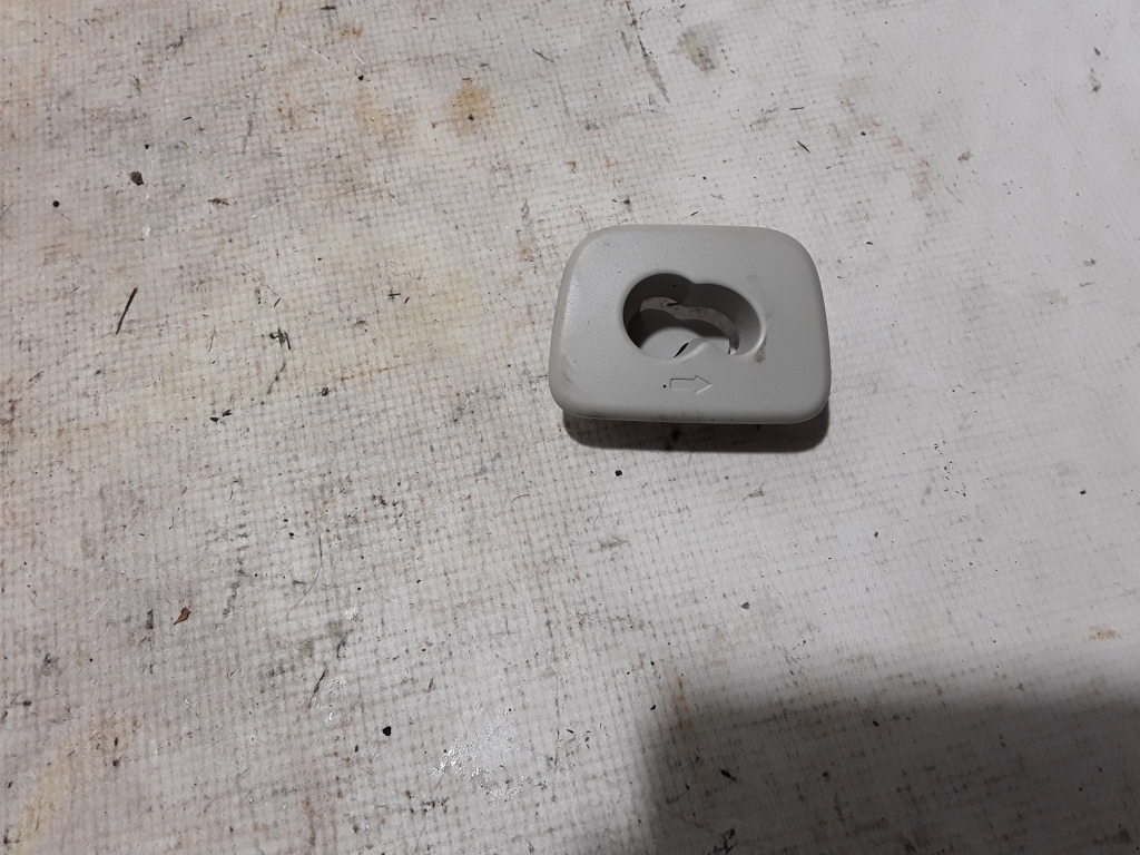 Used VOLVO XC60 Another detail of the roof knockout 32130721