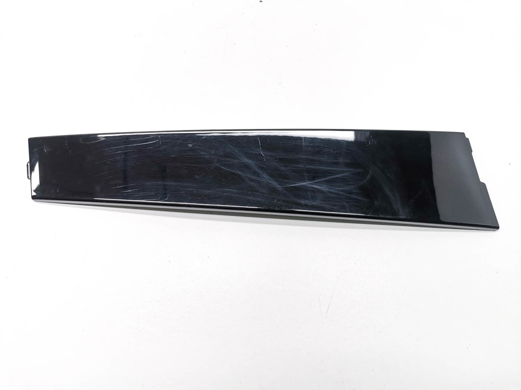 Used Hyundai IONIQ 5 Exterior trim of the middle pillar 82251-GI010