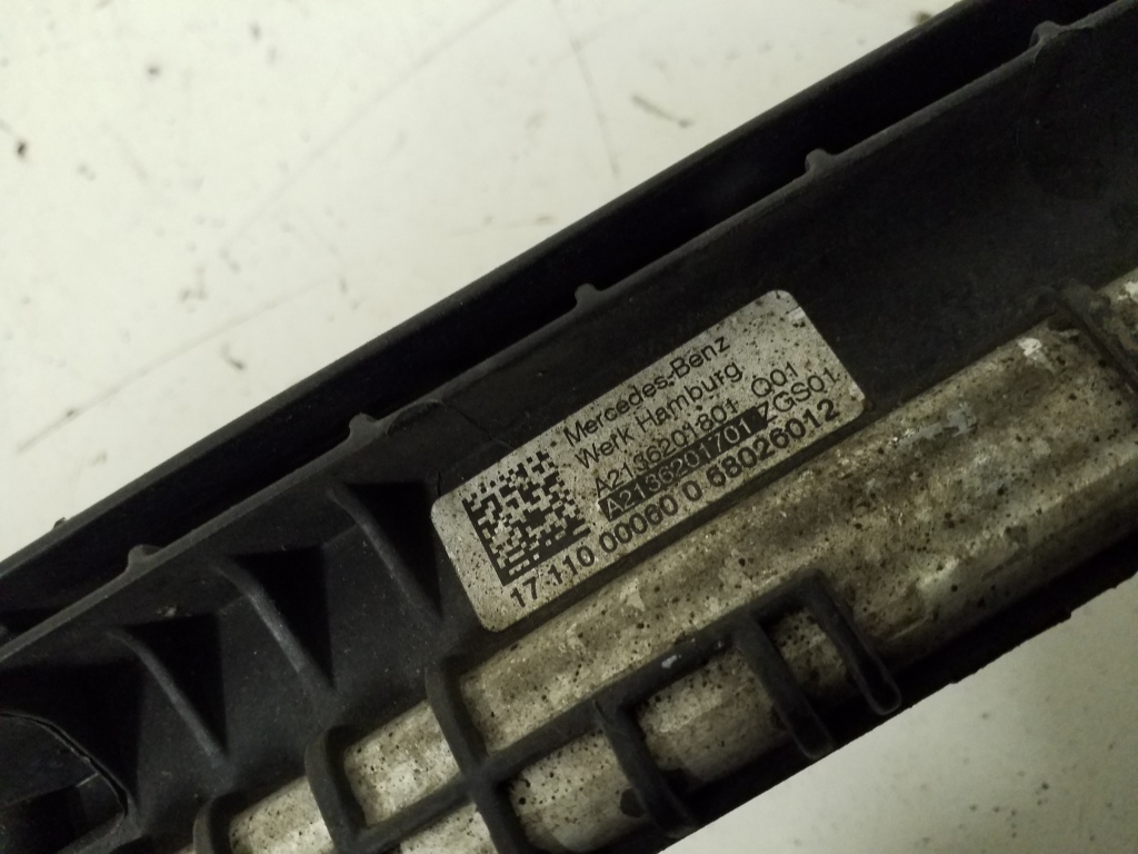 Used Mercedes Benz E-Class The middle part of the front frame A2136201701