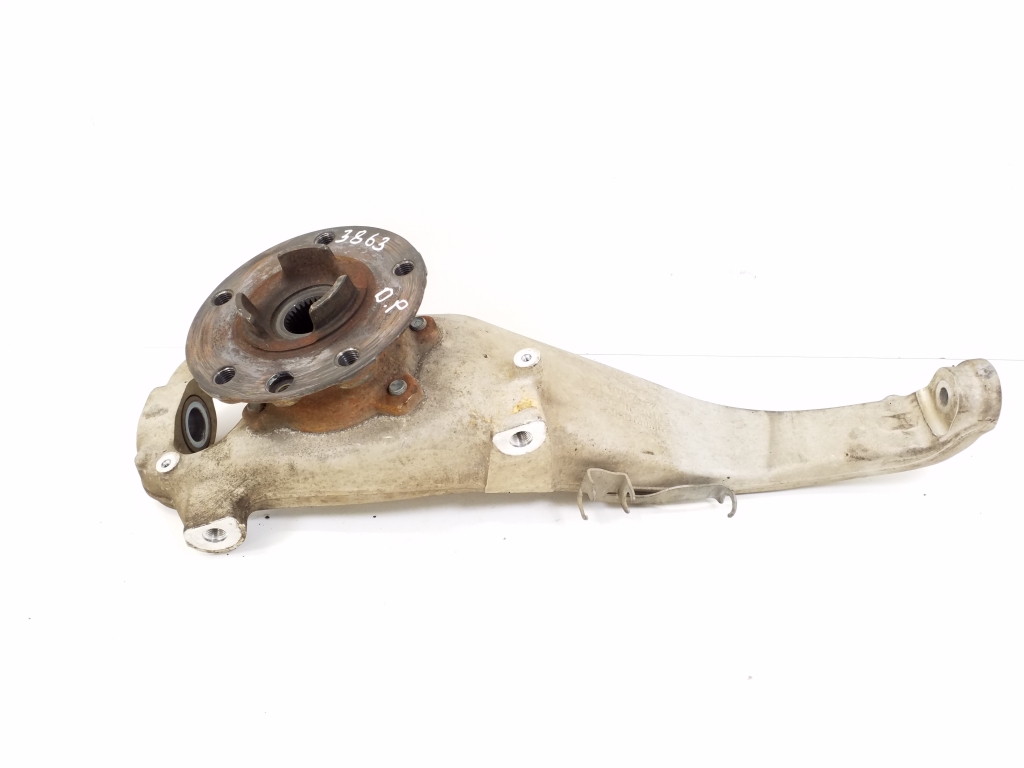 Used Porsche Cayenne Hub front 7P0407246A