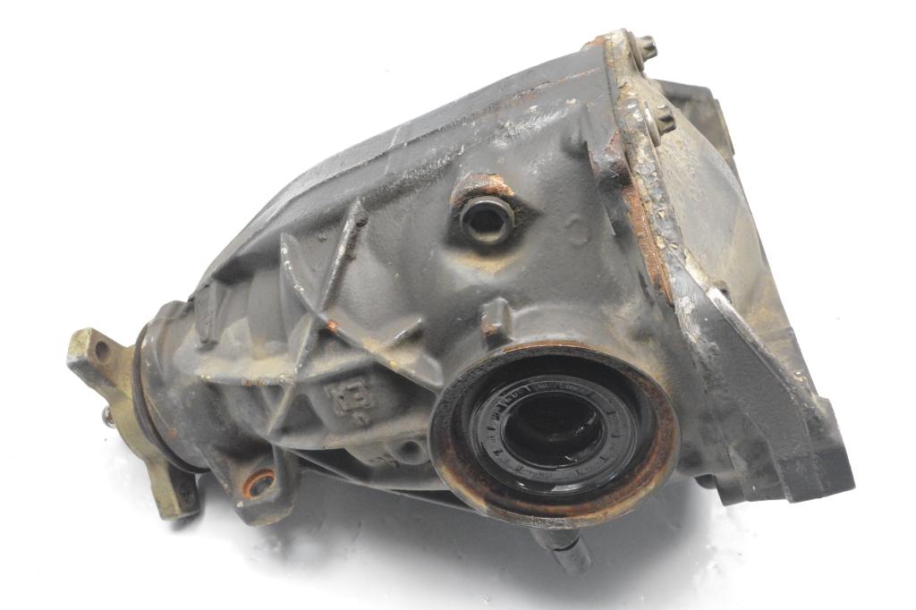 Used Mercedes Benz C-Class Rear reducer A2043510408