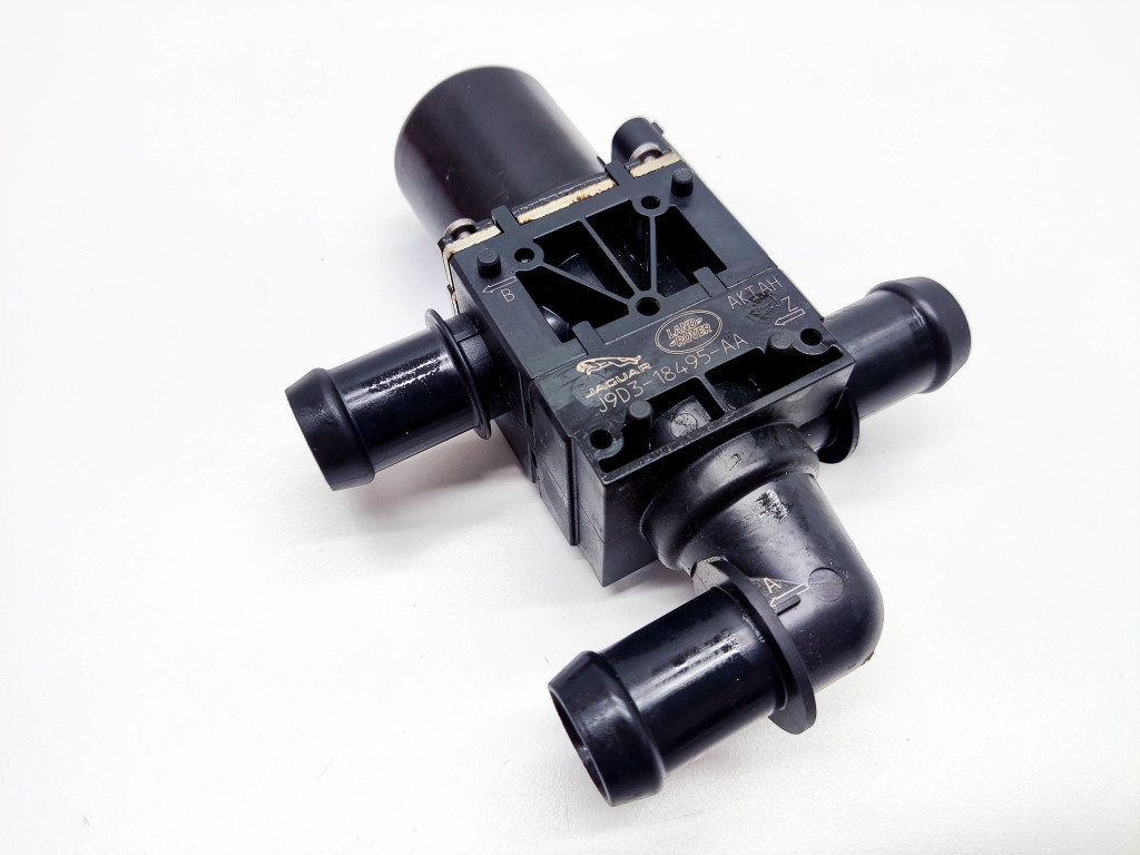 Used Jaguar l-Pace Circulation pump J9D3-18495-AA