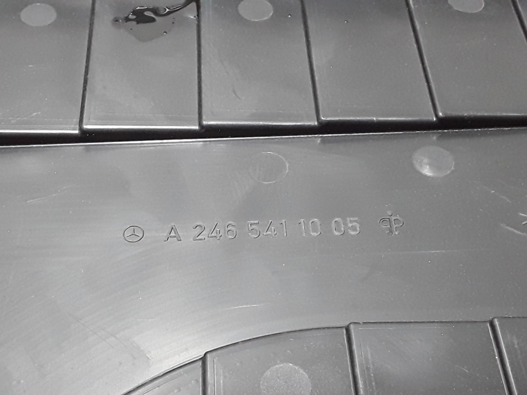 MERCEDES-BENZ GLA-Class X156 (2013-2020) Battery Pad A2465411005 ...