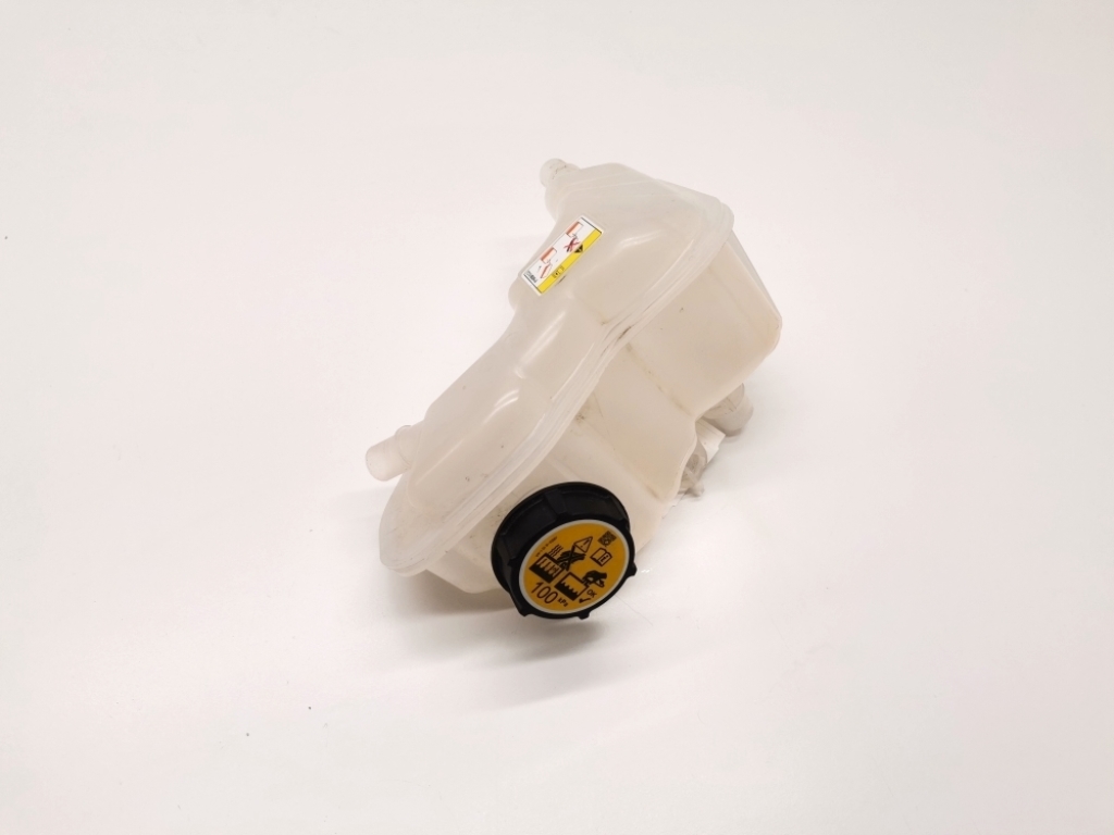 Used Jaguar l-Pace Tank for coolant YC15-8B099-AA