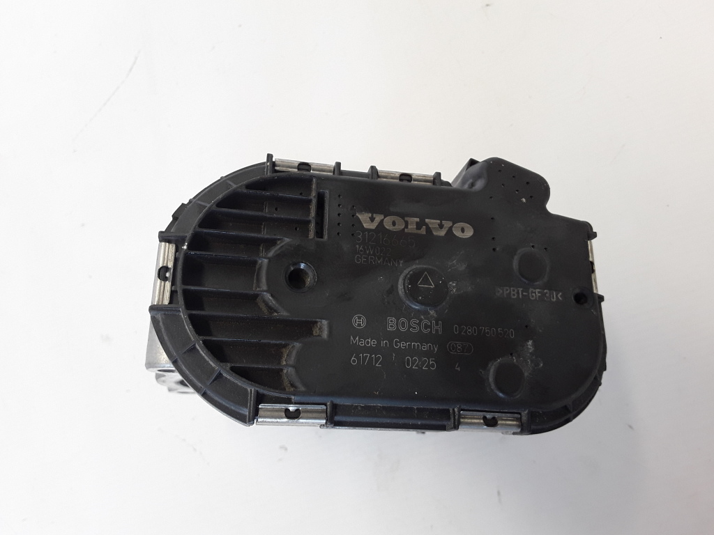 Naudotas VOLVO XC60 Akseleratoriaus sklendė 31216665