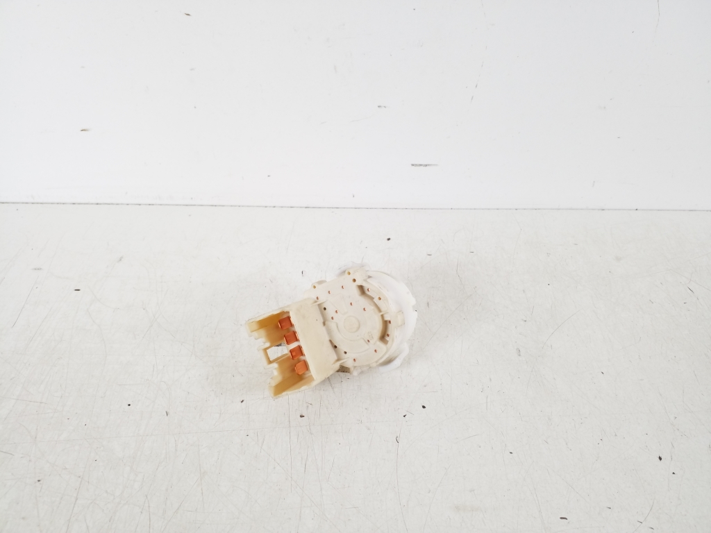 Used TOYOTA Urban Cruiser Ignition lock contacts 84450-71010