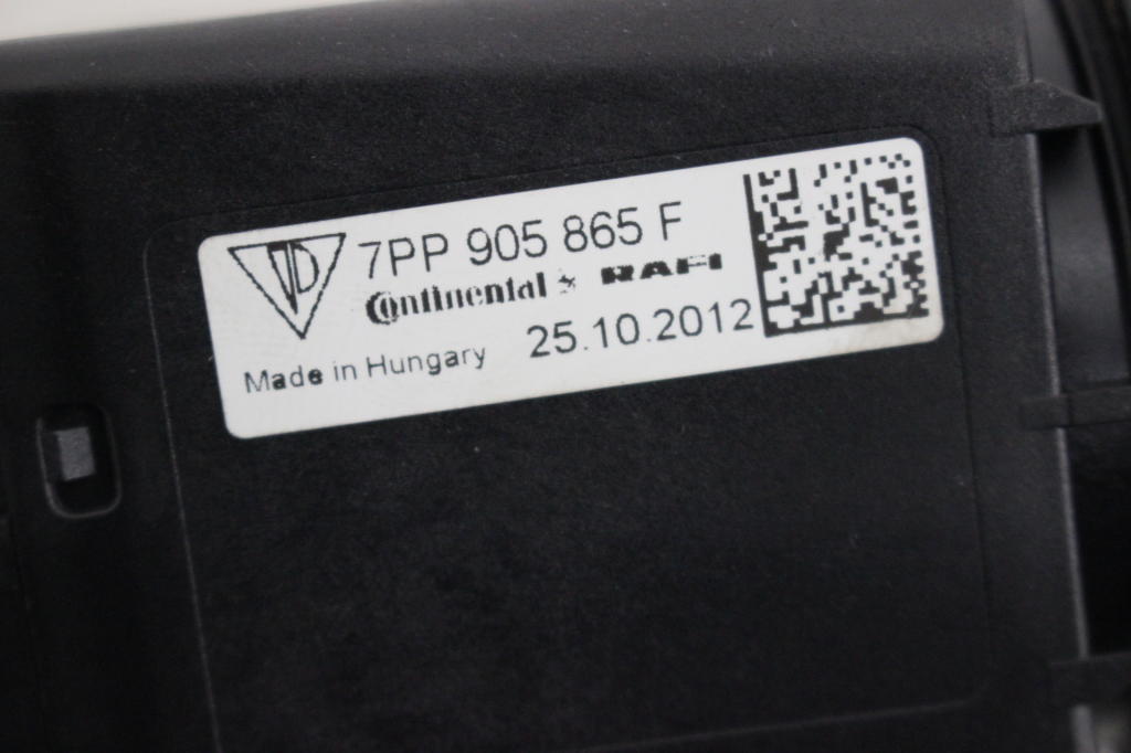 Used Porsche Cayenne Ignition switch 7PP905865F