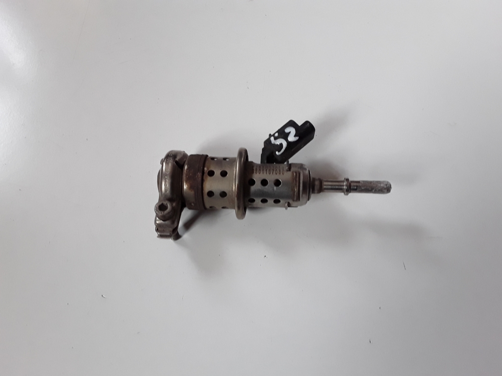 Used Citroen DS5 AdBlue nozzle 9801266680