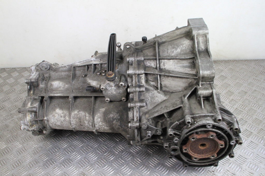 Used AUDI A4 Gearbox JJF