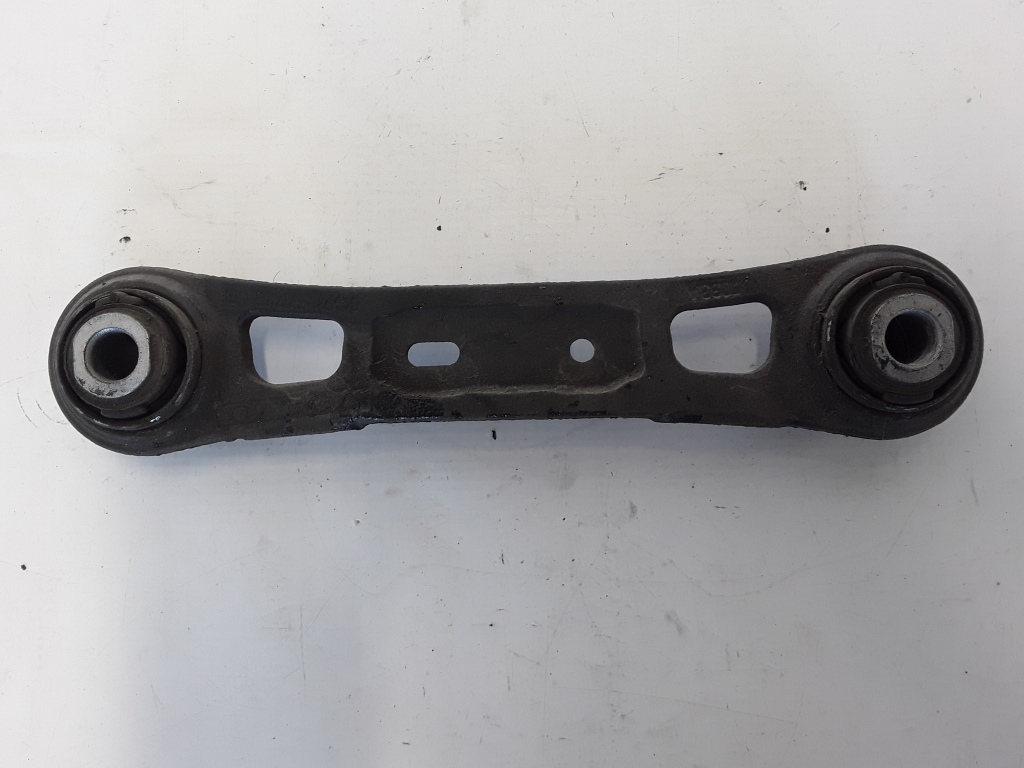 Used VOLVO XC60 The rear axle pulled 31262439