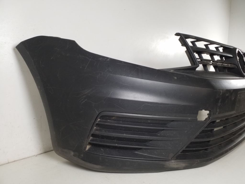 Used Volkswagen Caddy Front bumper 2K5807221J