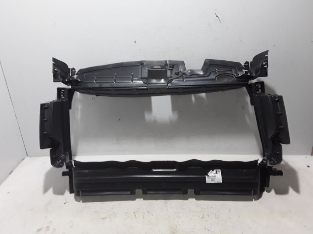 Used RENAULT Trafic Air deflector cooling radiator 214763488R