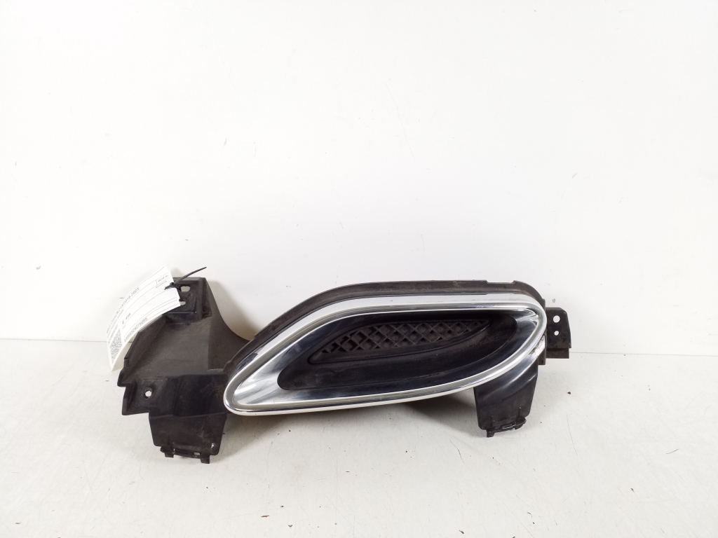Used Mercedes Benz E-Class Rear bumper grille A2138855101