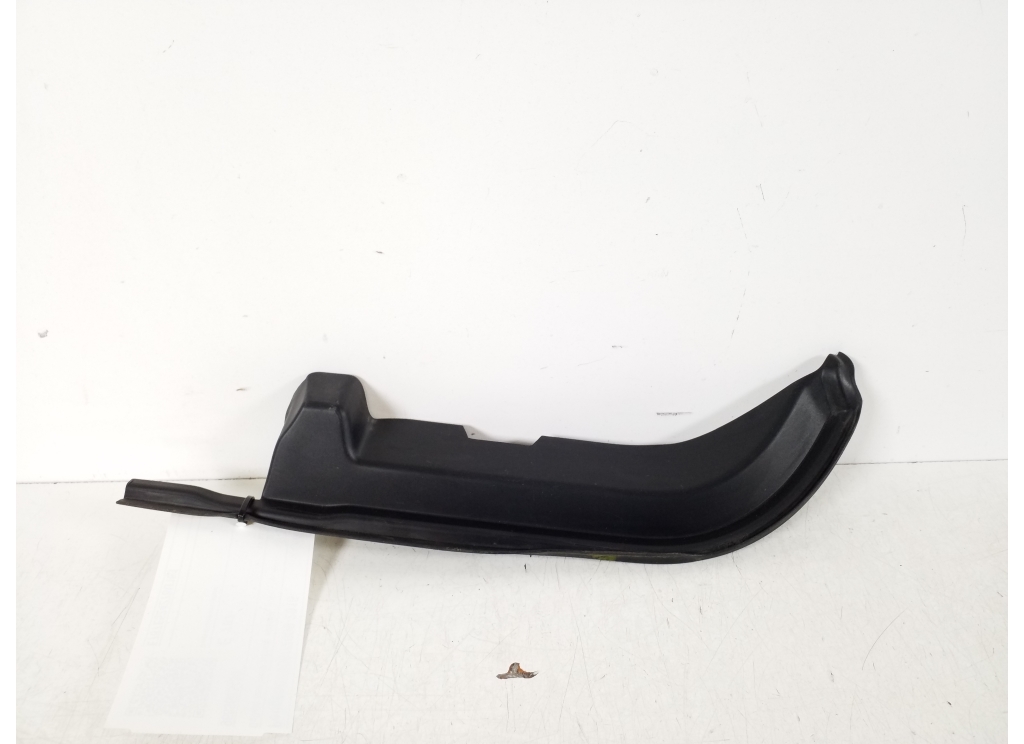 Used Peugeot 5008 Tail light trim 9685603480