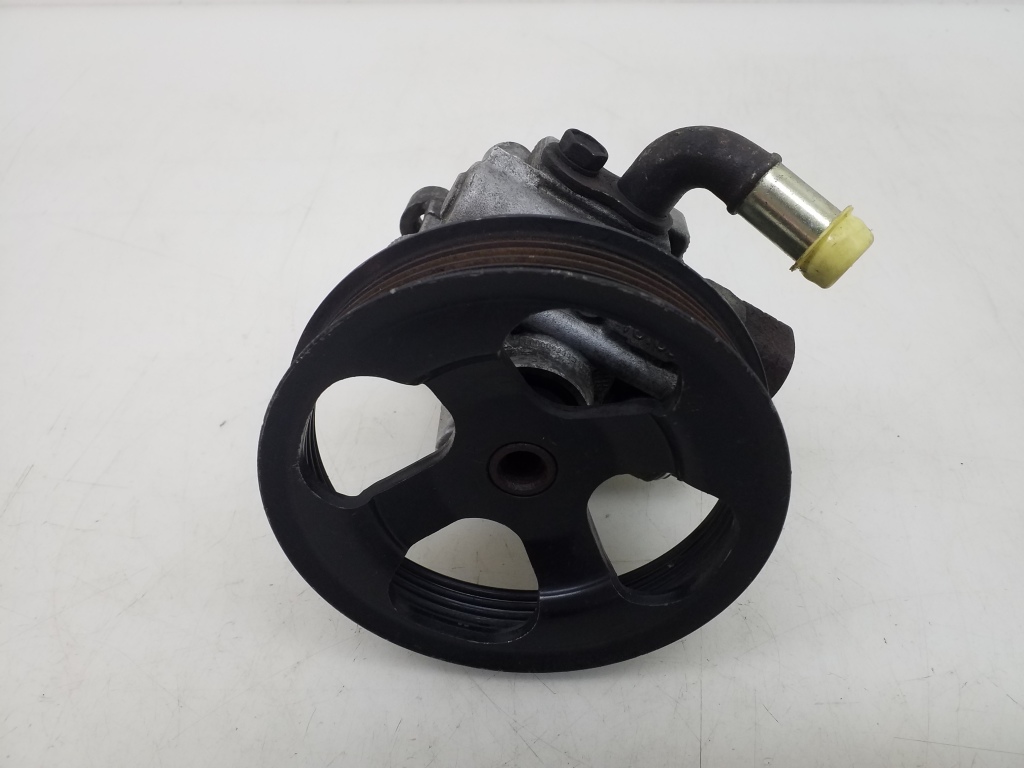 Used TOYOTA Celica Power steering pump 4431020830