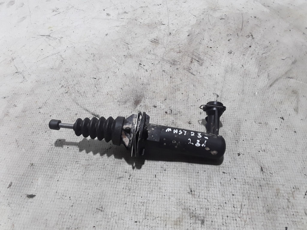 Naudotas RENAULT Master Pagrindinis stabdžių cilindras 306204410R