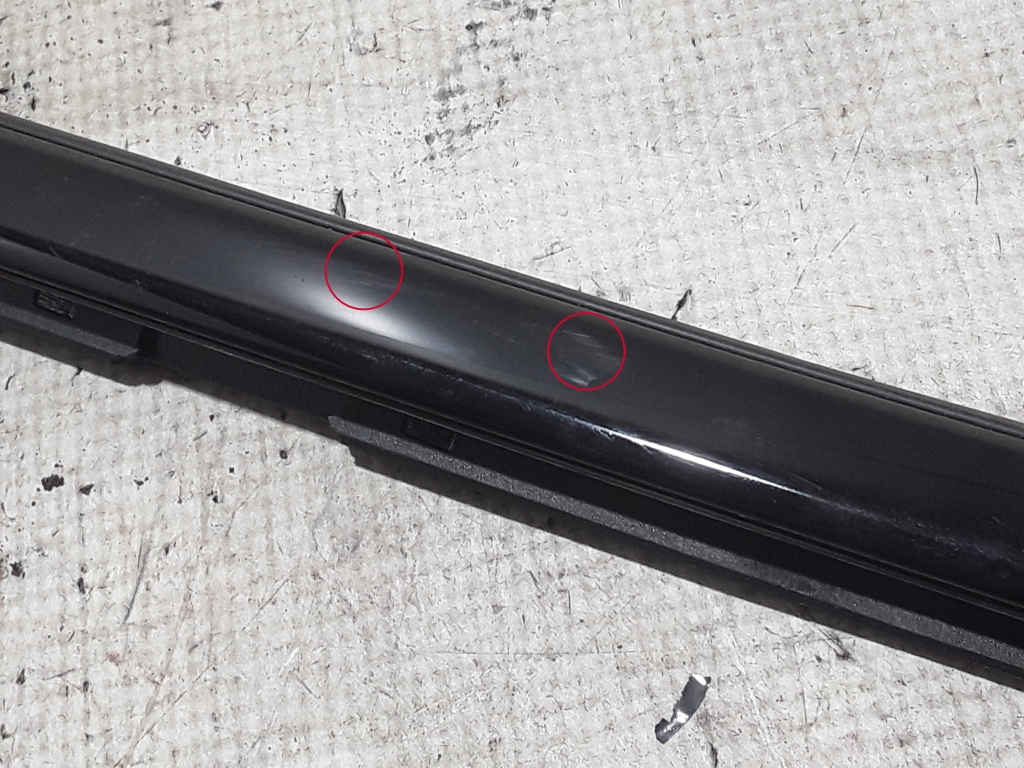 Naudotas Peugeot 208 Galinių šoninių durų juostelė prie stiklo išorinė ...