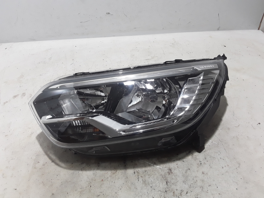 Used RENAULT Kangoo Headlights 260605755R