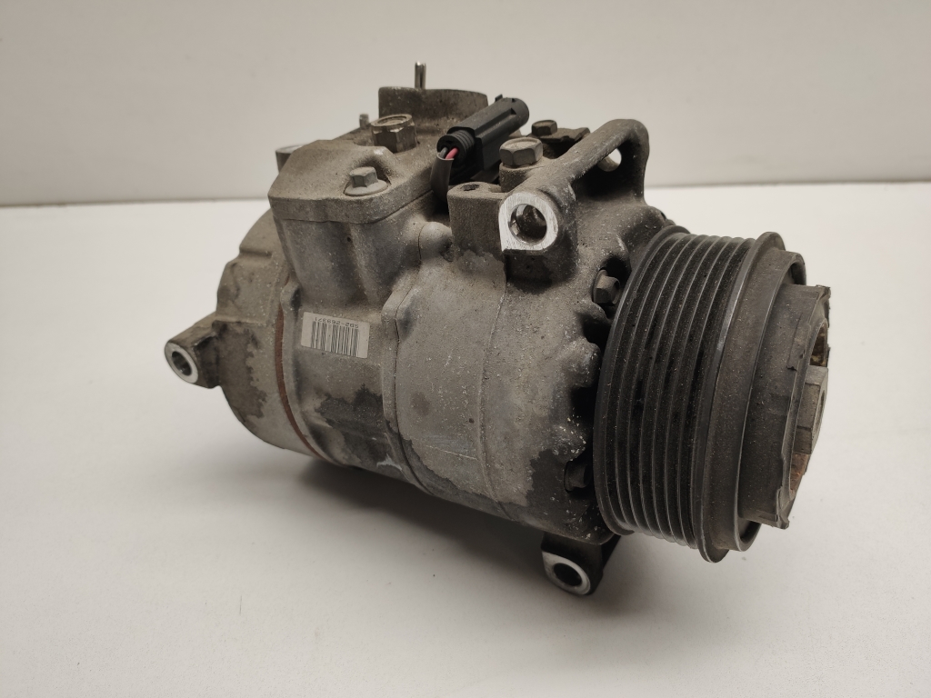 Used Mercedes Benz E-Class Air conditioner compressor A0022303211