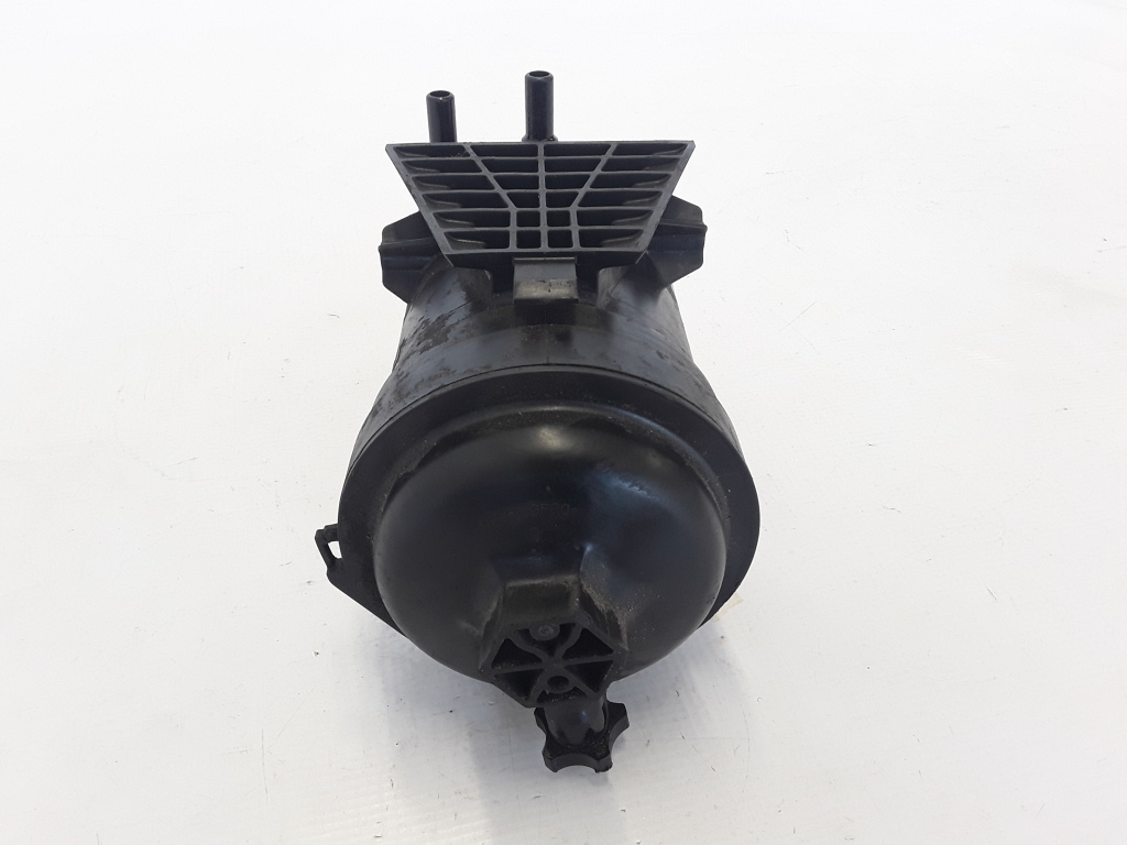 Used RENAULT Talisman Fuel filter housing 164000637R