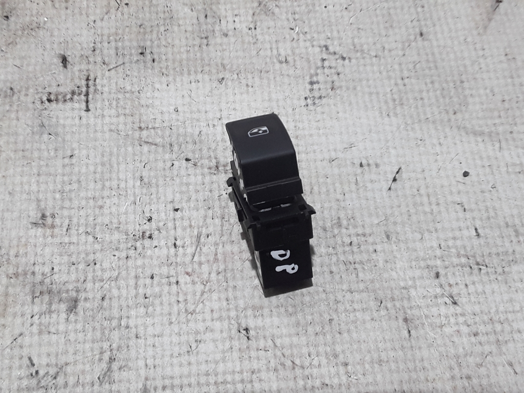 Naudotas Seat Ibiza Galinių šoninių durų stiklo jungiklis 5G0959855P