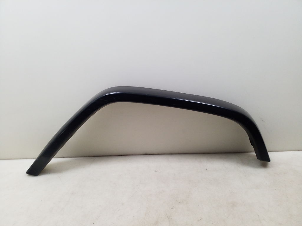 Used Mercedes Benz G-Class Front wing gill A4638810400