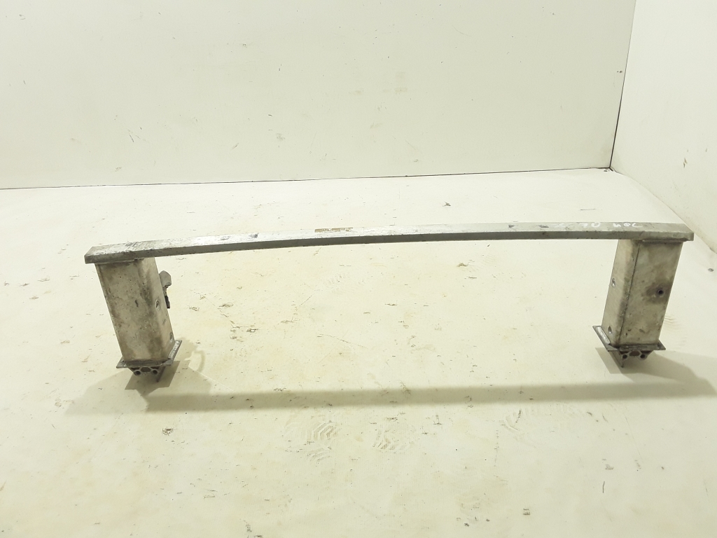 Used VOLVO XC90 Cooling radiator bracket 31387240